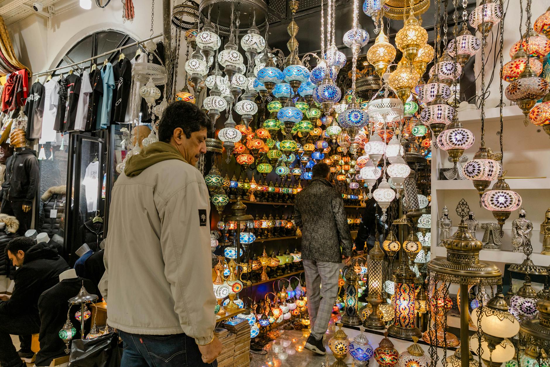 Top 10 Best Small Business Ideas for Small Towns and Urban Areas